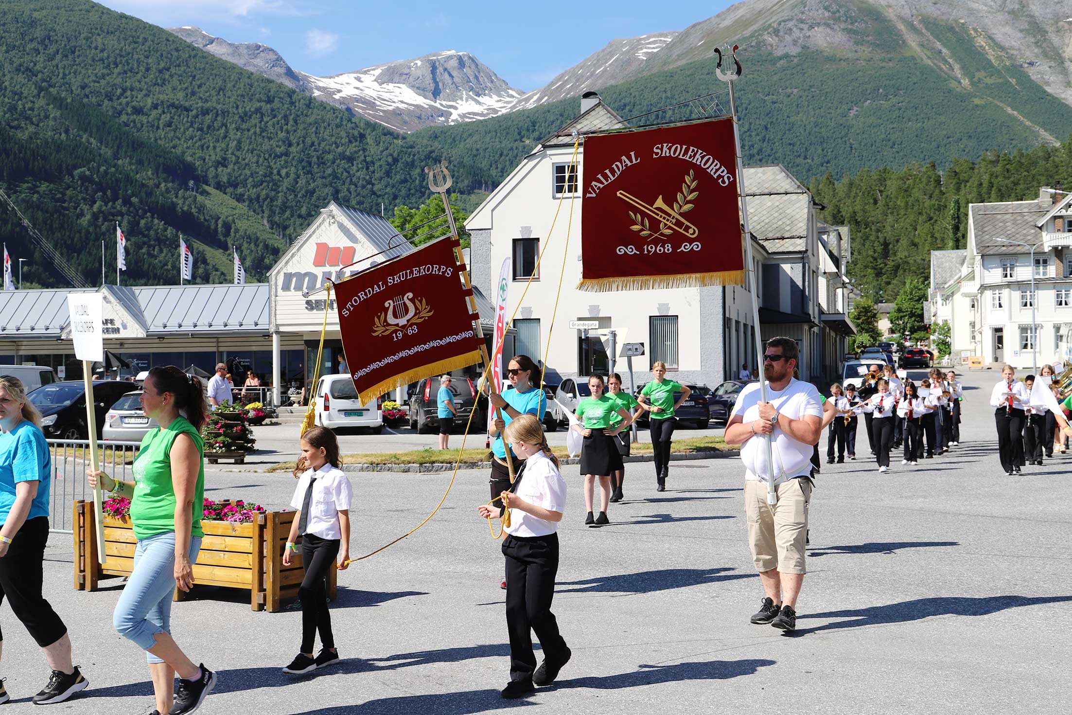 Korpsfestivalldal fylte Valldal med musikk, drill og aktivitet heile helga - Storfjordnytt